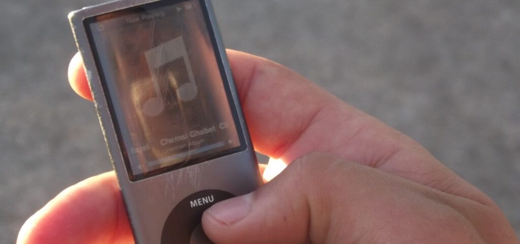 Choosing the Right Style of Cell Phone Signal Jammer - Jammer Master